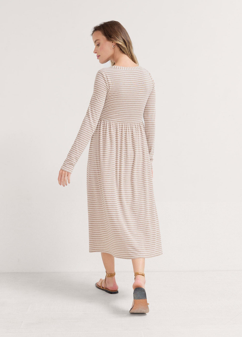 Post Maternity Clothes | HATCH Collection